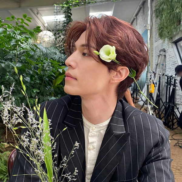 K-pop Hairstyles for Men: Korean Haircuts and Idol-Inspired Looks ...