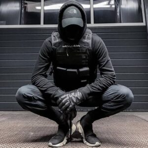 Techwear Aesthetic – Outfits, Brands and Clothing Checklist – OnPointFresh